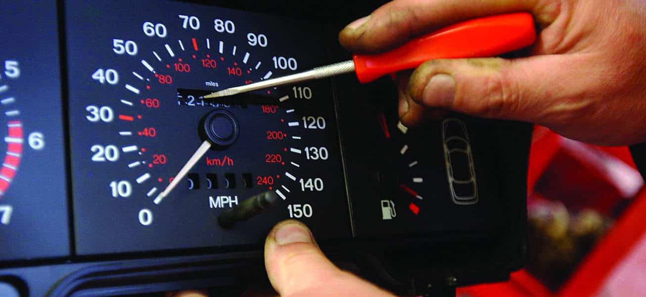 How to Reset Miles on a Car? Here is What You Need to Know - Driven Wheels