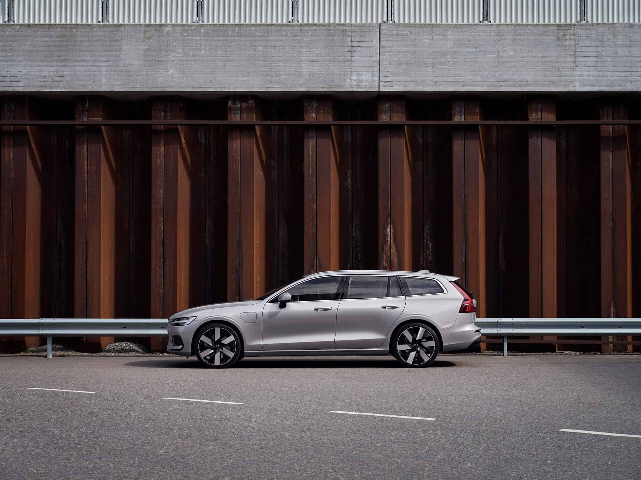 Volvo Wagons: A Practical and Stylish Choice for Families and Car ...