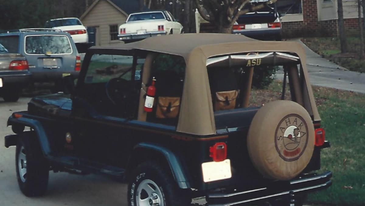 What's the difference between a Jeep YJ and TJ Wrangler? Key Changes ...